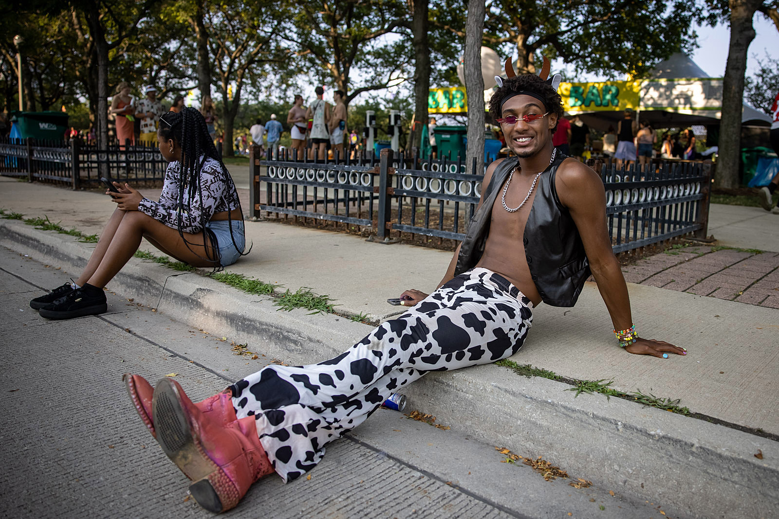 Lollapalooza 2021 Thursday pics & video (Miley Cyrus, Jimmy Eat World ...