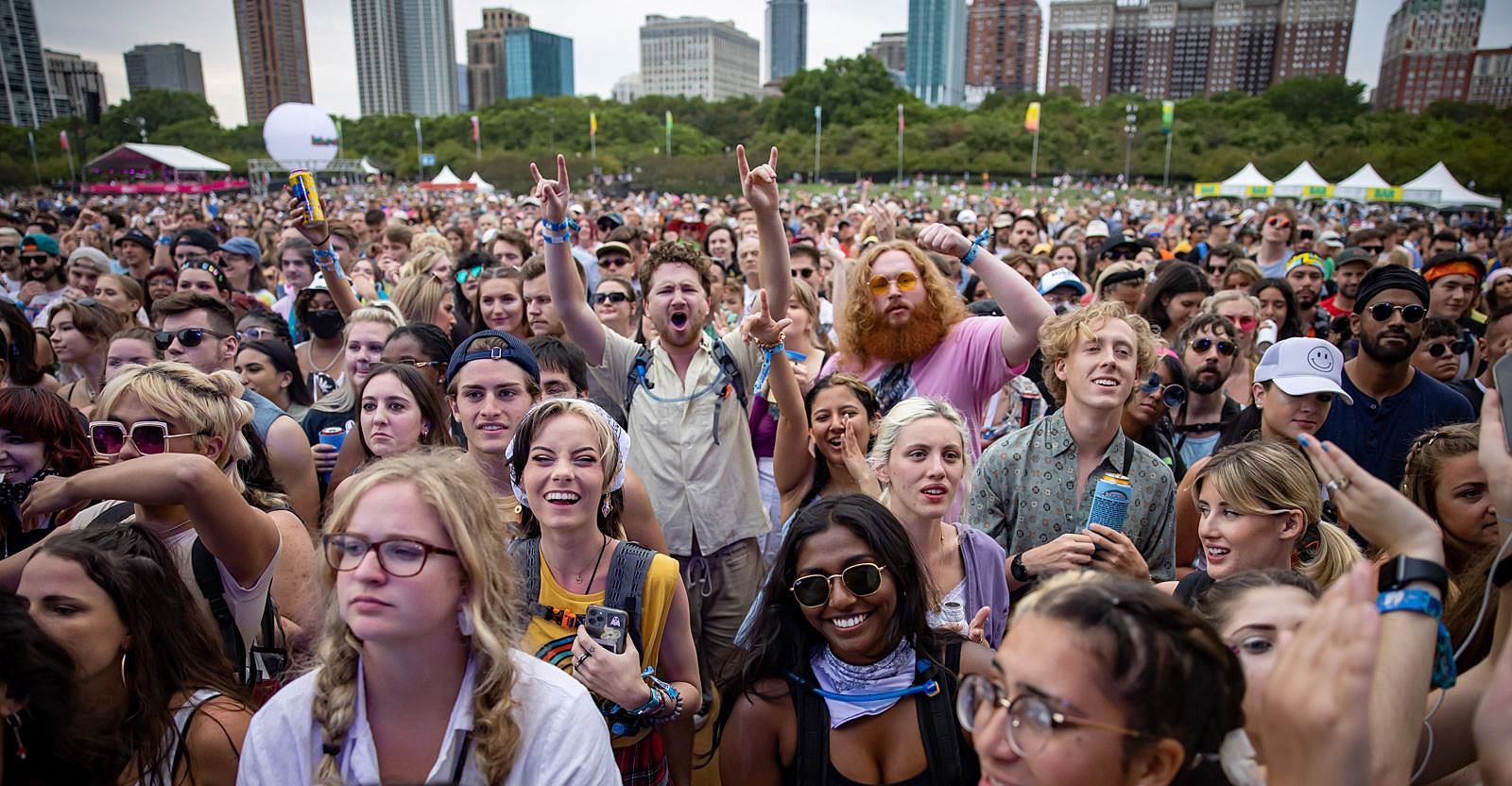 Lollapalooza 2021 Friday pics & video (Tyler the Creator, Roddy Rich ...