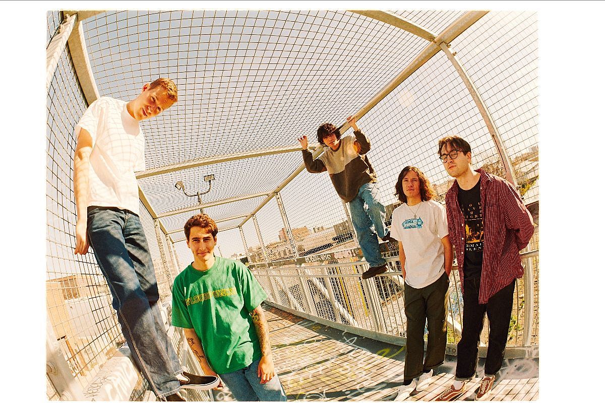 Taking Back Sunday's 'Tell All Your Friends' turns 20 - a look back on ...