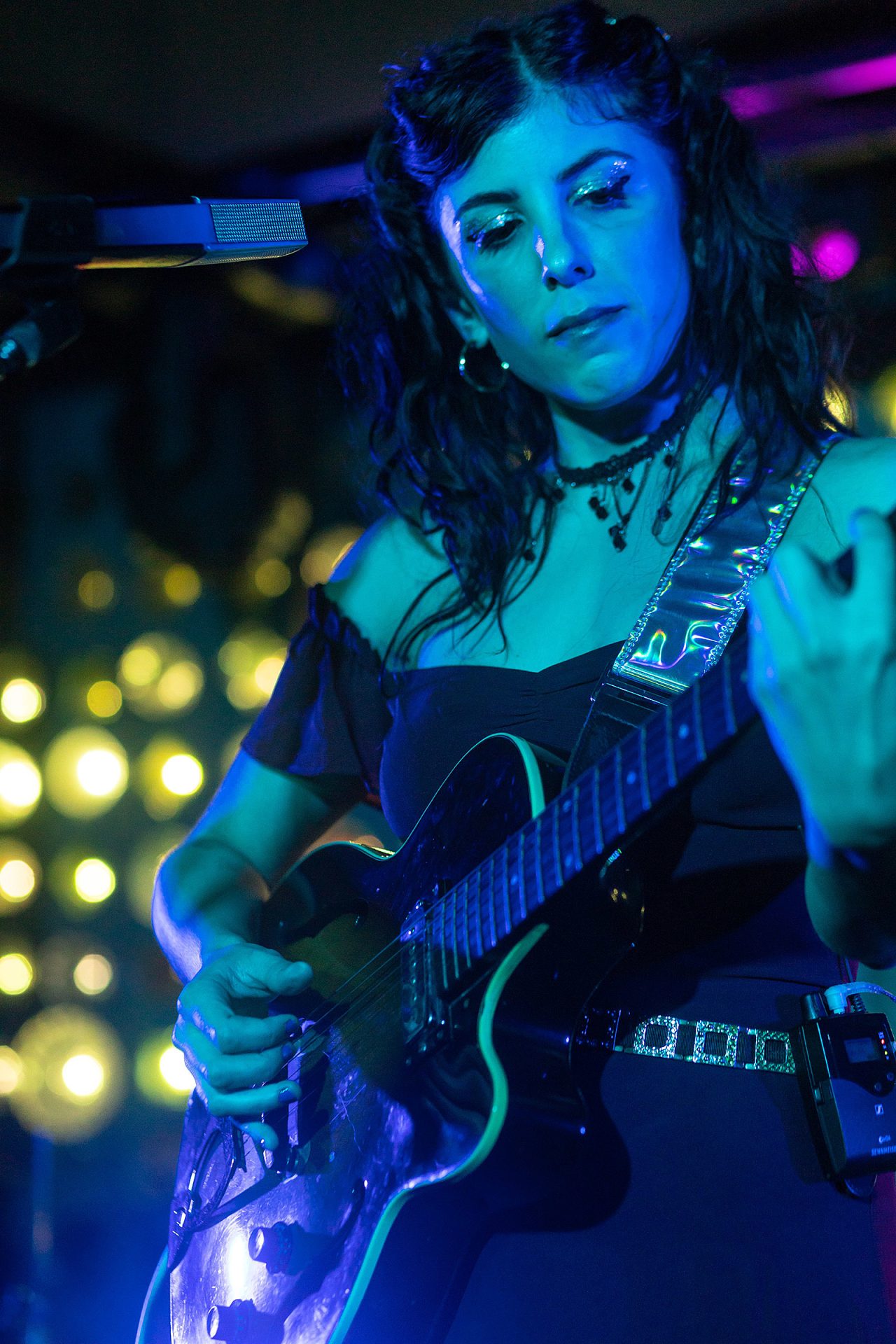 Ada Lea played Baby's All Right with Babehoven (pics, video, setlist)