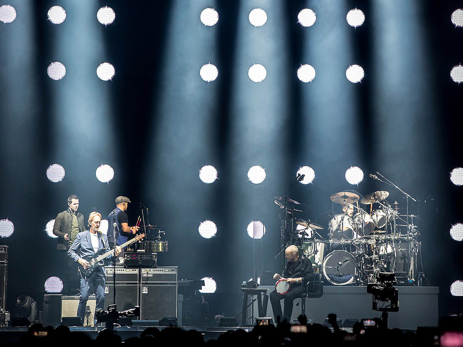 Genesis played MSG and UBS Arena on 'Last Domino?' Tour (pics, setlist ...