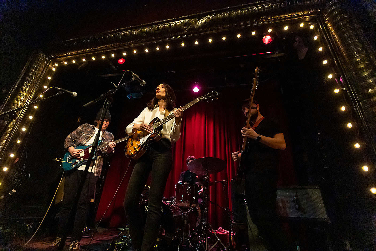 King Hannah made their North American debut at Union Pool (pics, setlist)