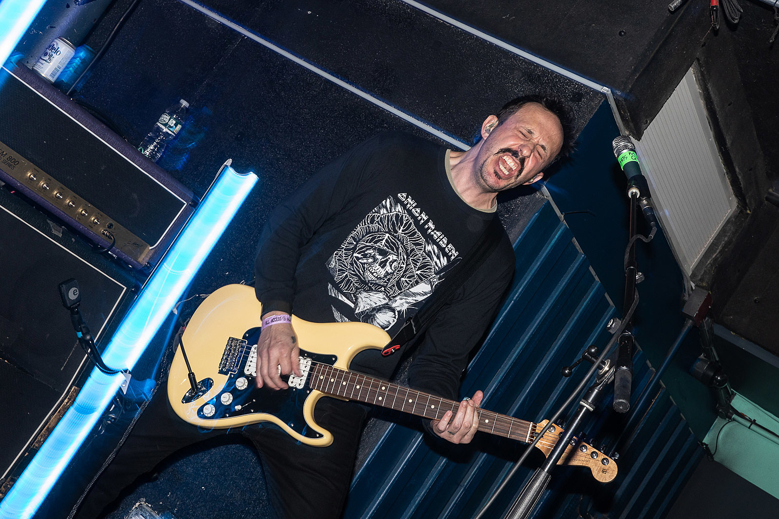 Shiner played Elsewhere Zone One w/ Spotlights & LAMACCHIA (pics)