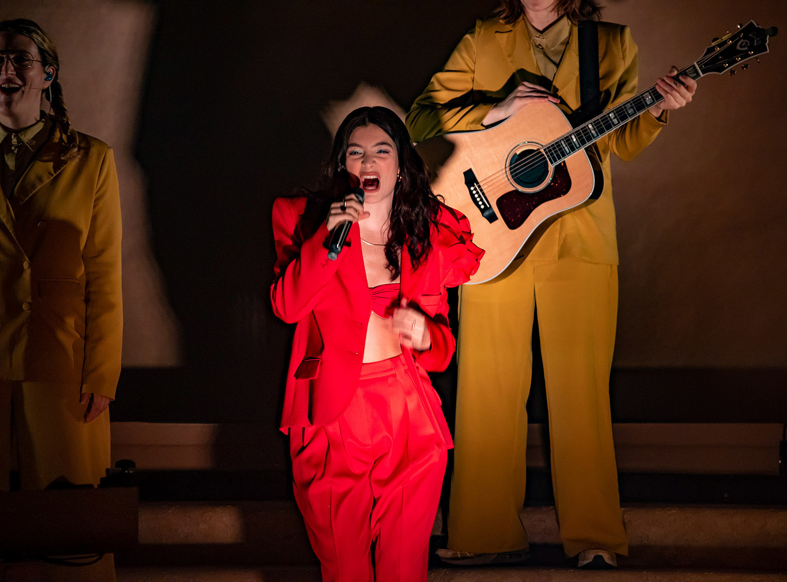 Lorde shares clip of new music