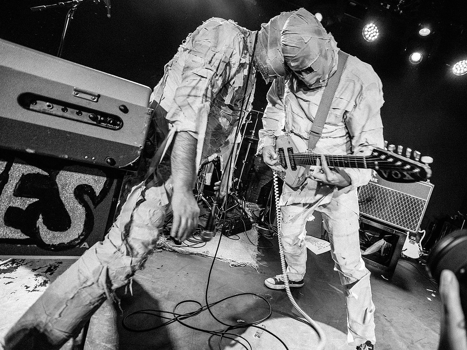 The Mummies played two NYC shows (pics from TV Eye)