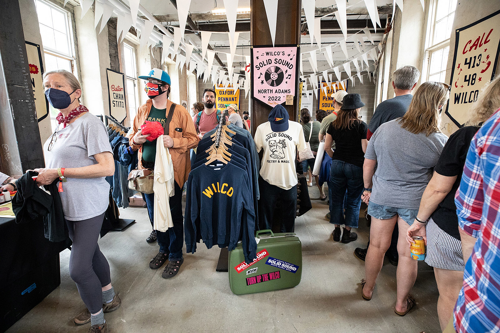 Solid Sound 2022 Friday pics (Wilco, Neko Case, Sylvan Esso, Iceage ...