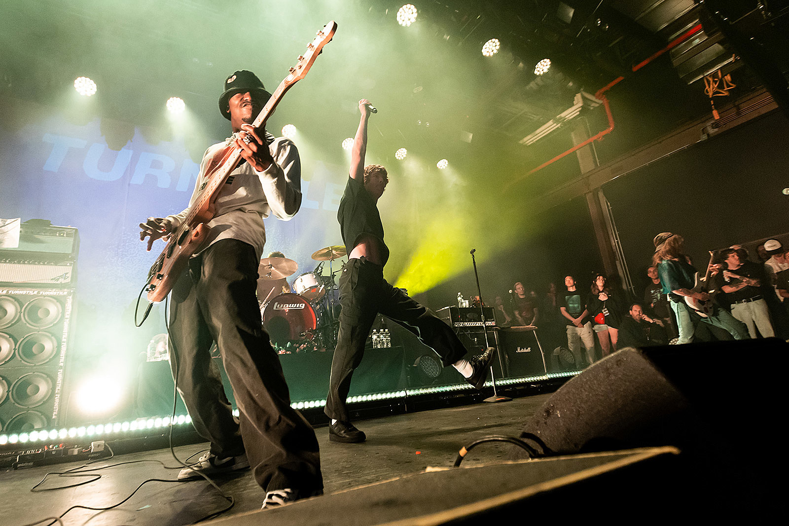 Turnstile took over NYC for 2 shows, 1 w/ surprise guest Blood Orange ...