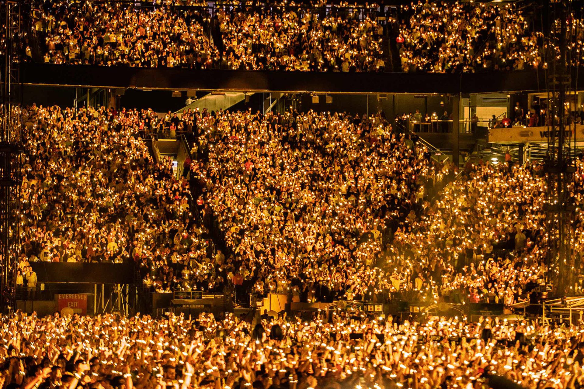 Bruce Springsteen joined Coldplay at MetLife Stadium show (pics, video ...