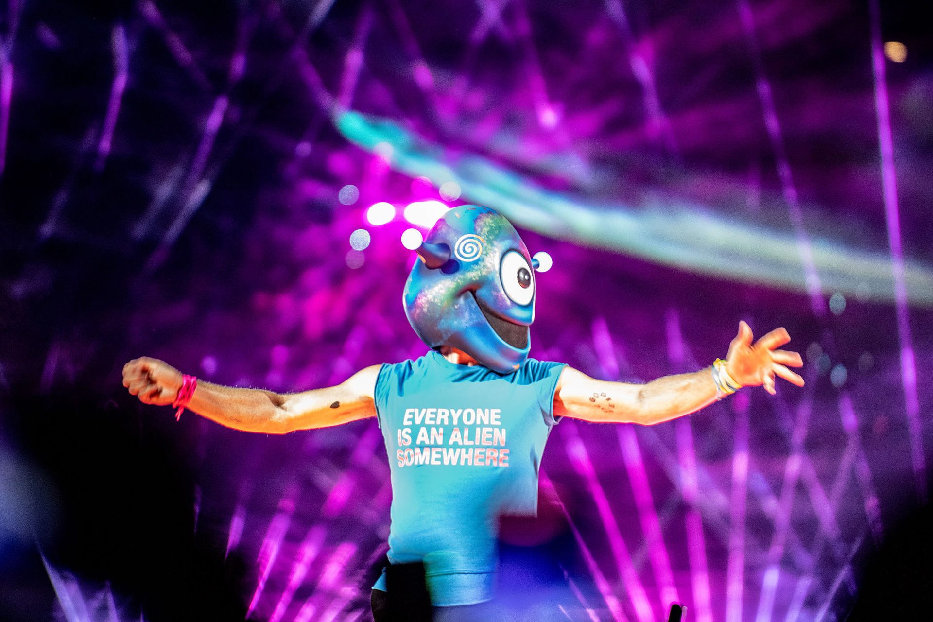 Bruce Springsteen joined Coldplay at MetLife Stadium show (pics, video ...