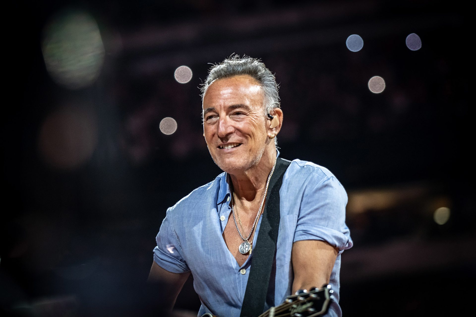 Bruce Springsteen joined Coldplay at MetLife Stadium show (pics, video ...