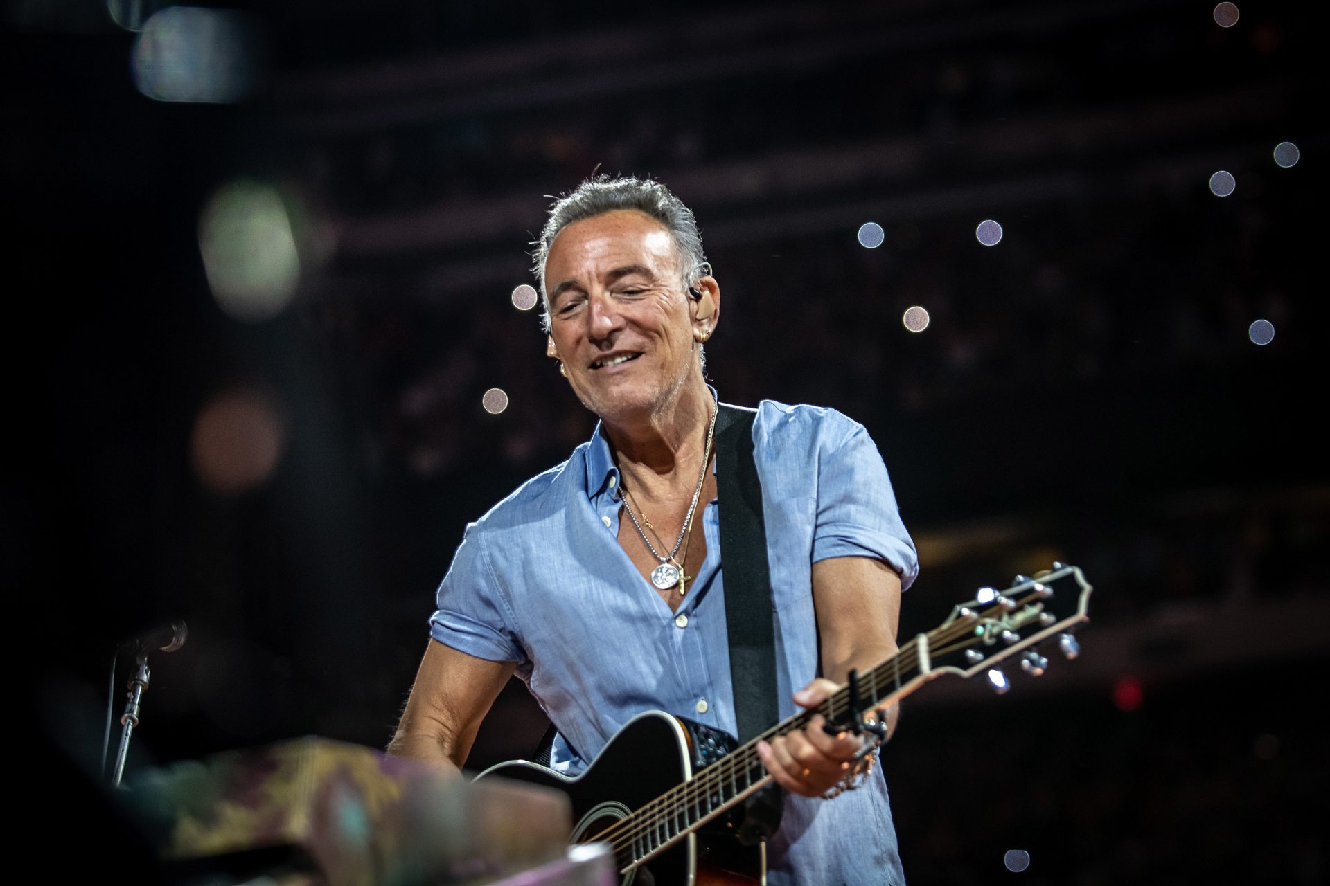 Bruce Springsteen joined Coldplay at MetLife Stadium show (pics, video ...