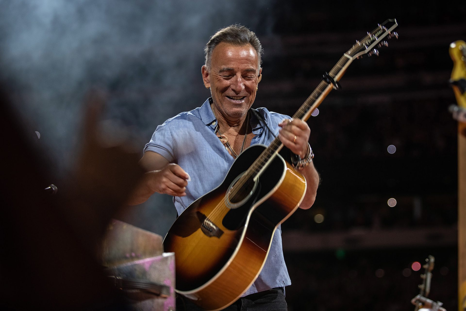 Bruce Springsteen joined Coldplay at MetLife Stadium show (pics, video ...