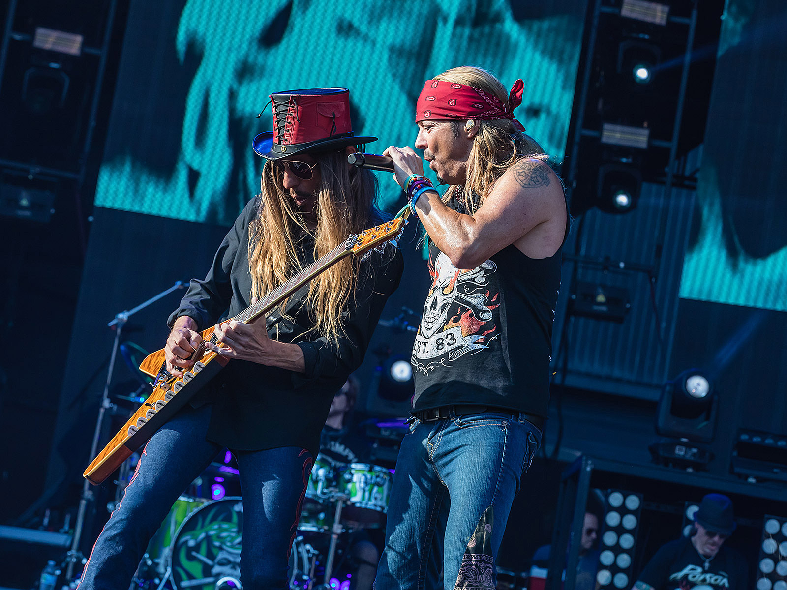 Def Leppard, Mötley Crüe & Poison brought The Stadium Tour to Citi ...