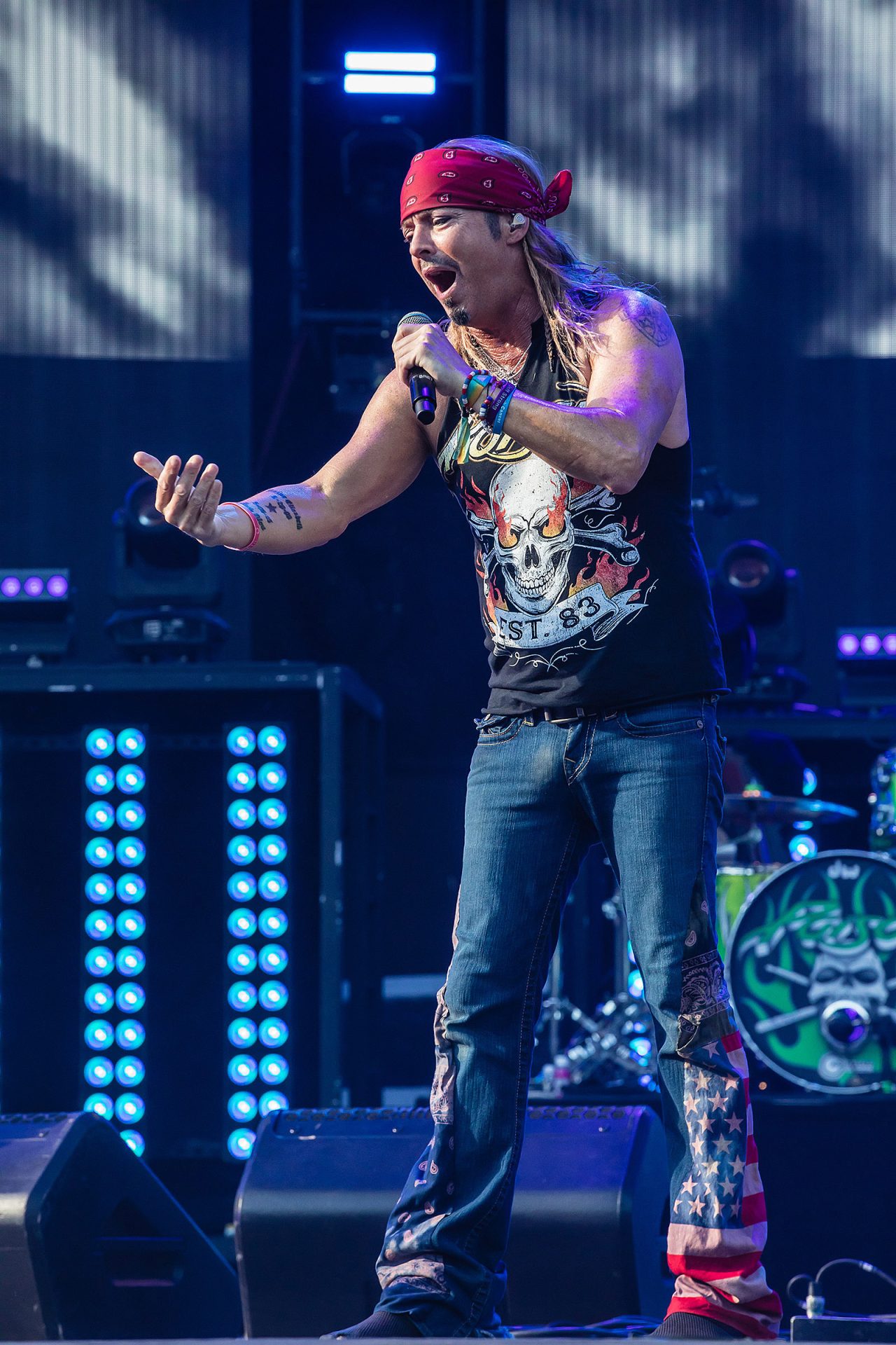 Def Leppard, Mötley Crüe & Poison brought The Stadium Tour to Citi ...