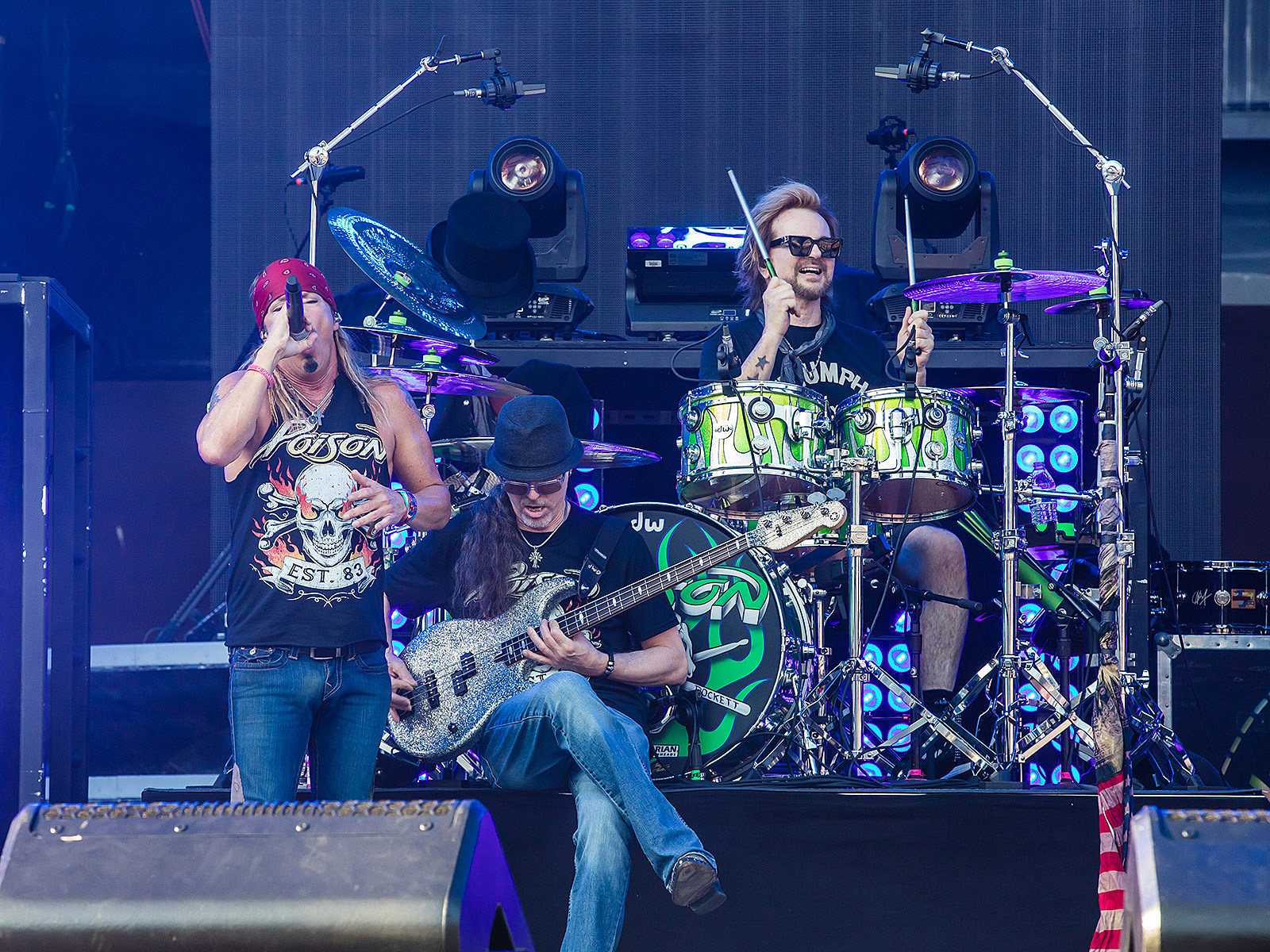 Def Leppard, Mötley Crüe & Poison brought The Stadium Tour to Citi ...