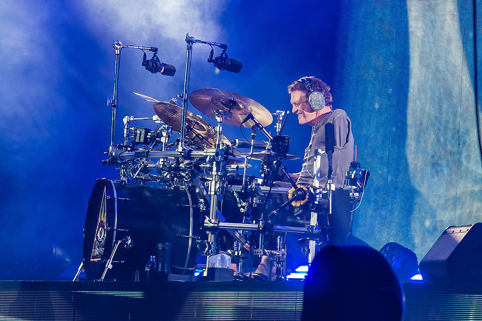 Def Leppard & Mötley Crüe announce Atlantic City, NJ shows