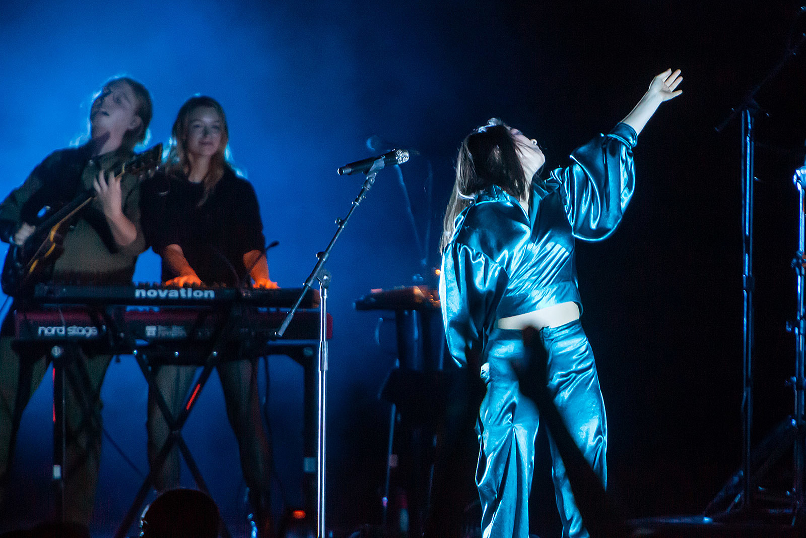 Mitski played majestic Radio City Music Hall show with The Weather ...