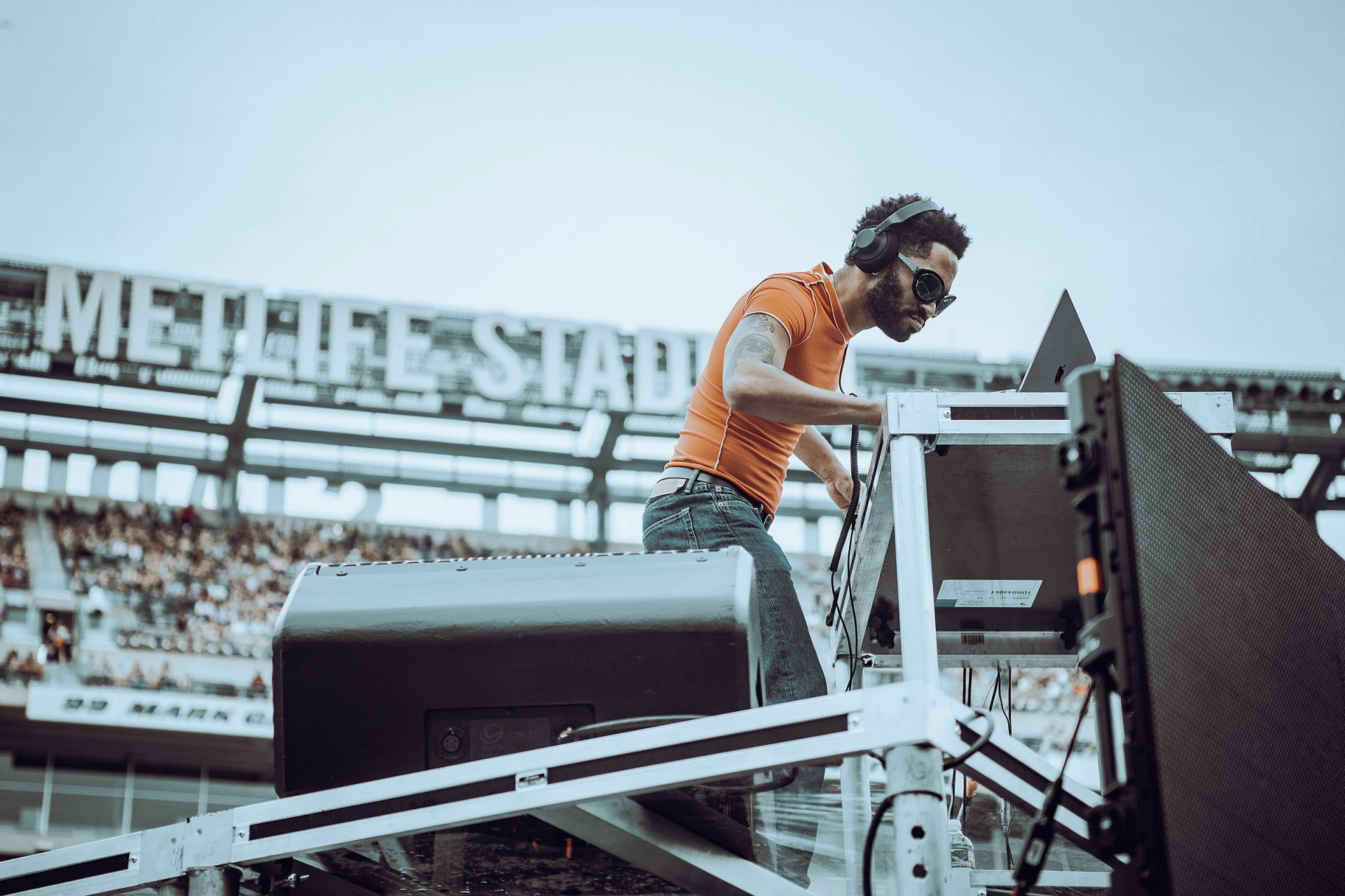 The Weeknd made his NYC-area stadium debut with spectacular MetLife ...