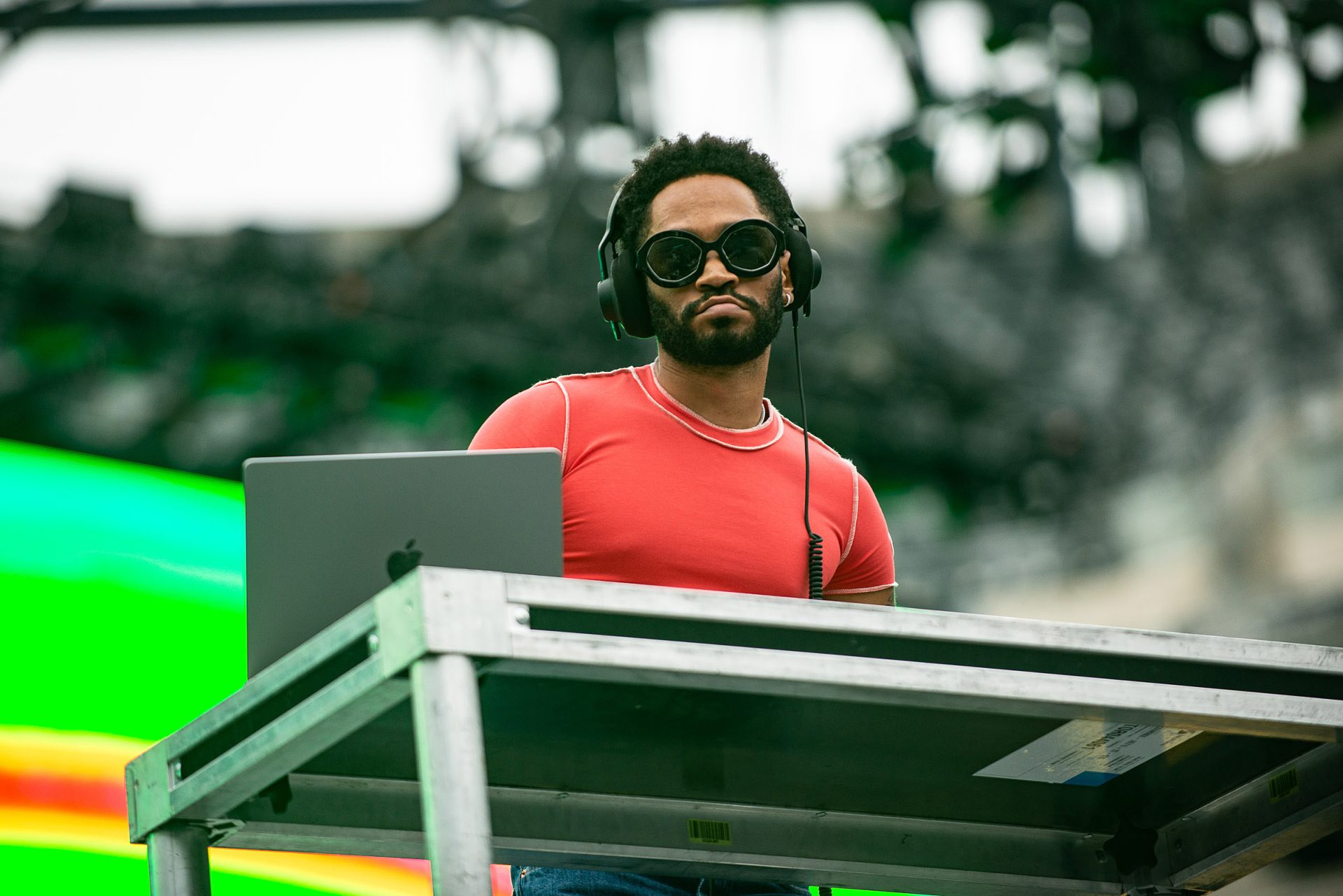 The Weeknd made his NYC-area stadium debut with spectacular MetLife ...