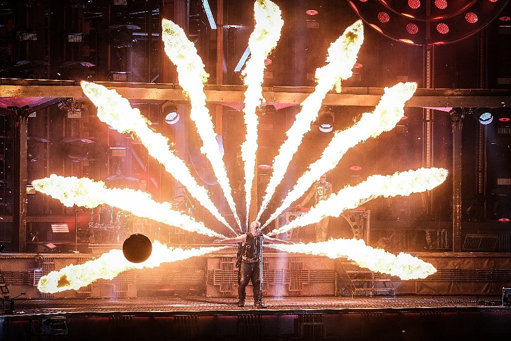 Rammstein brought their insane, explosive stadium show to New Jersey ...