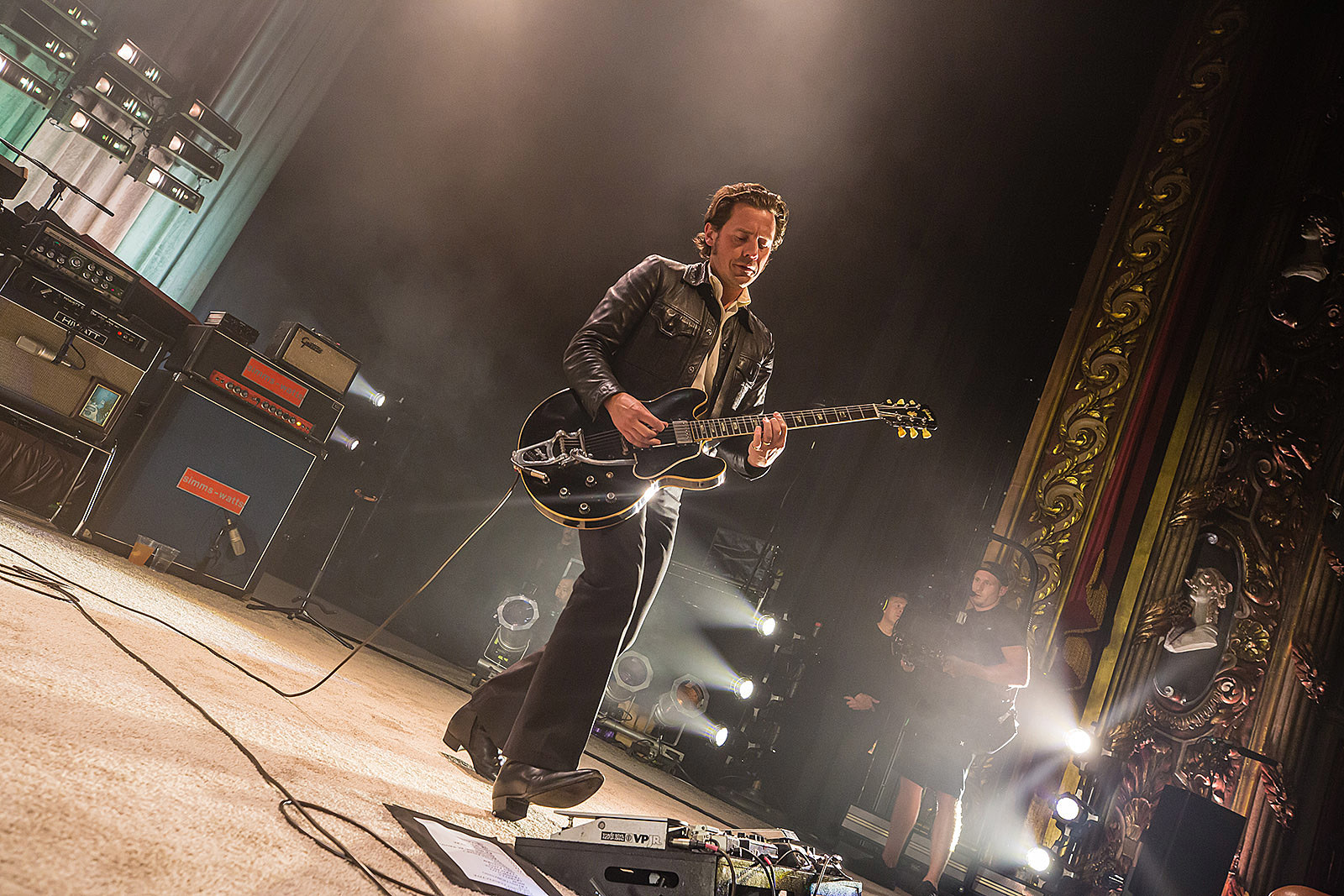 Arctic Monkeys add new dates to 2023 tour with Fontaines DC
