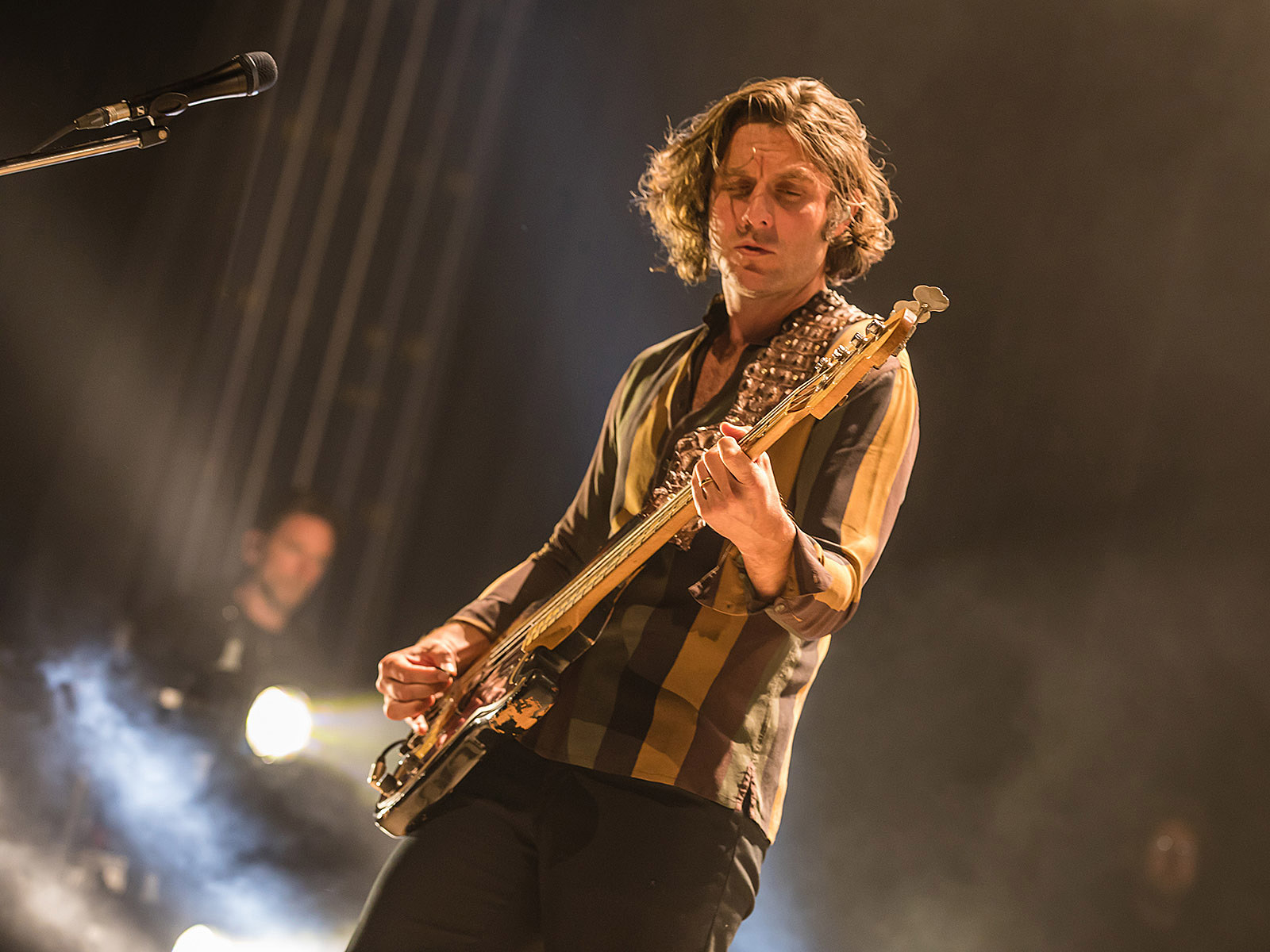 Arctic Monkeys add new dates to 2023 tour with Fontaines DC