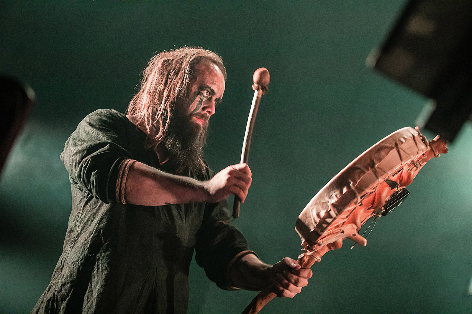 Heilung brought their live "ritual" to Kings Theatre (pics, video, setlist)