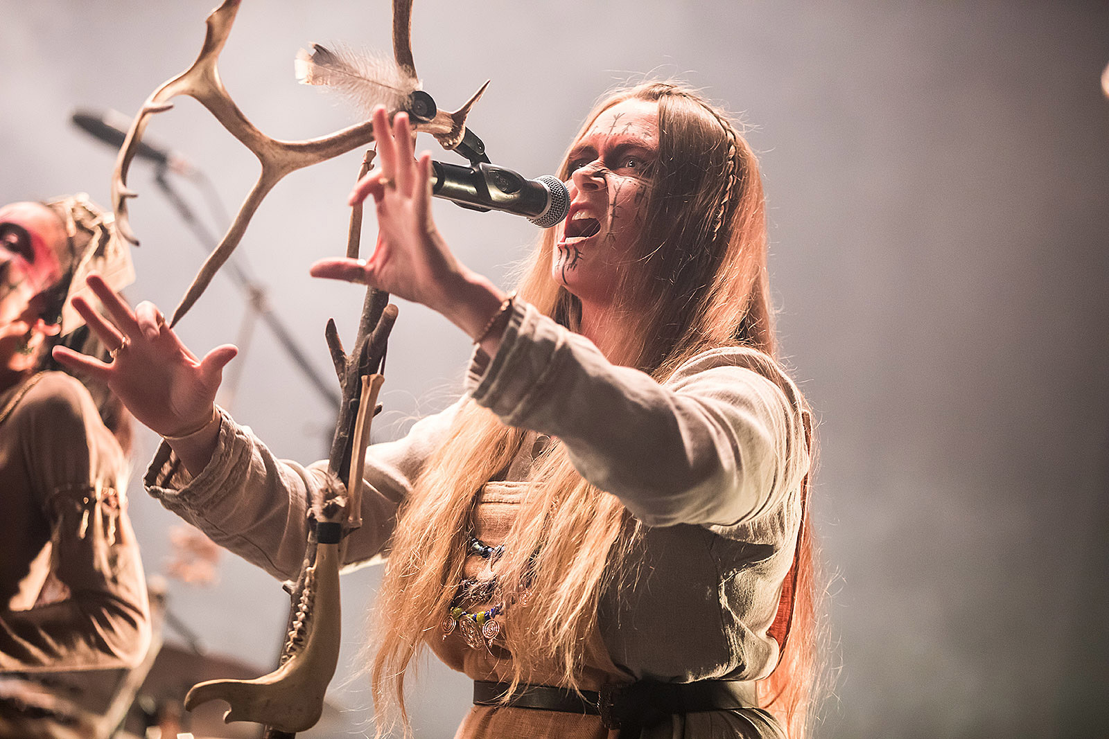 Heilung brought their live "ritual" to Kings Theatre (pics, video, setlist)