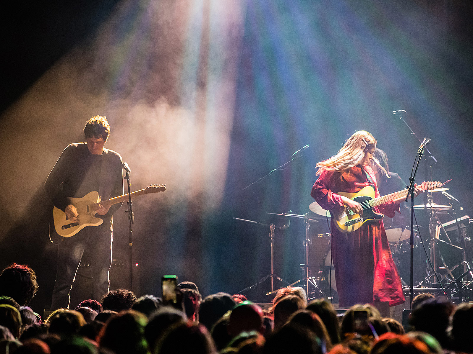 Julia Jacklin dazzled at Brooklyn Steel (pics, setlist, review)
