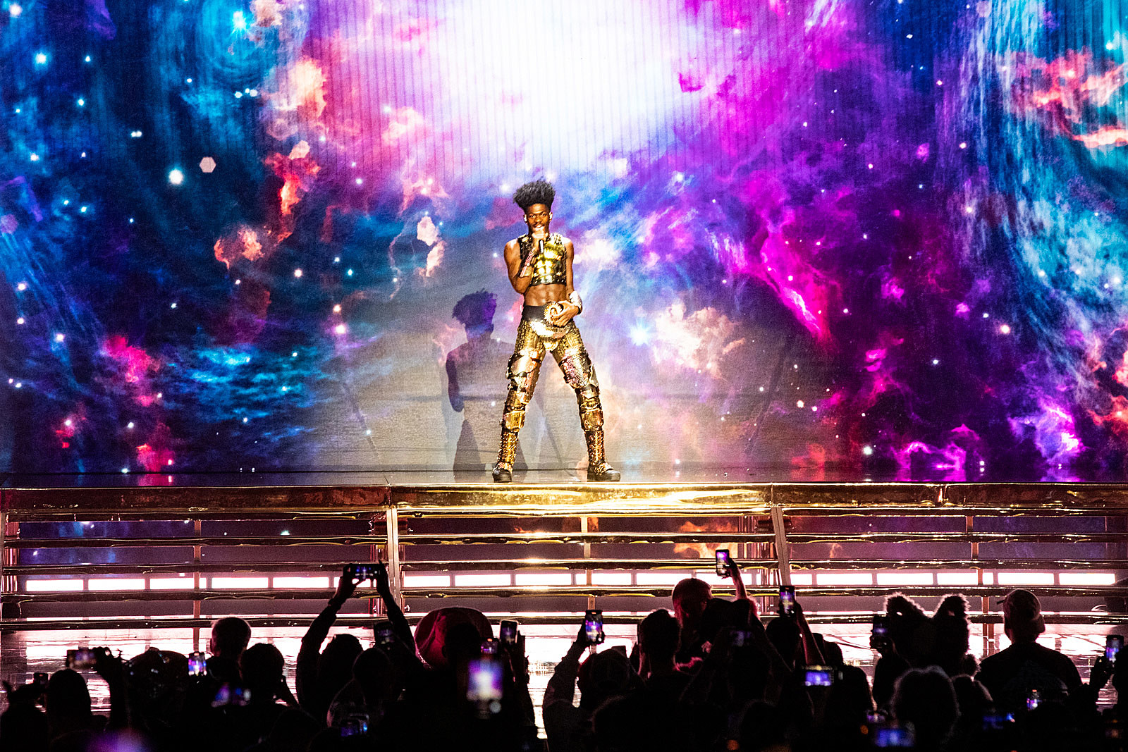 Lil Nas X brought his theatrical tour to Radio City Music Hall (pics ...