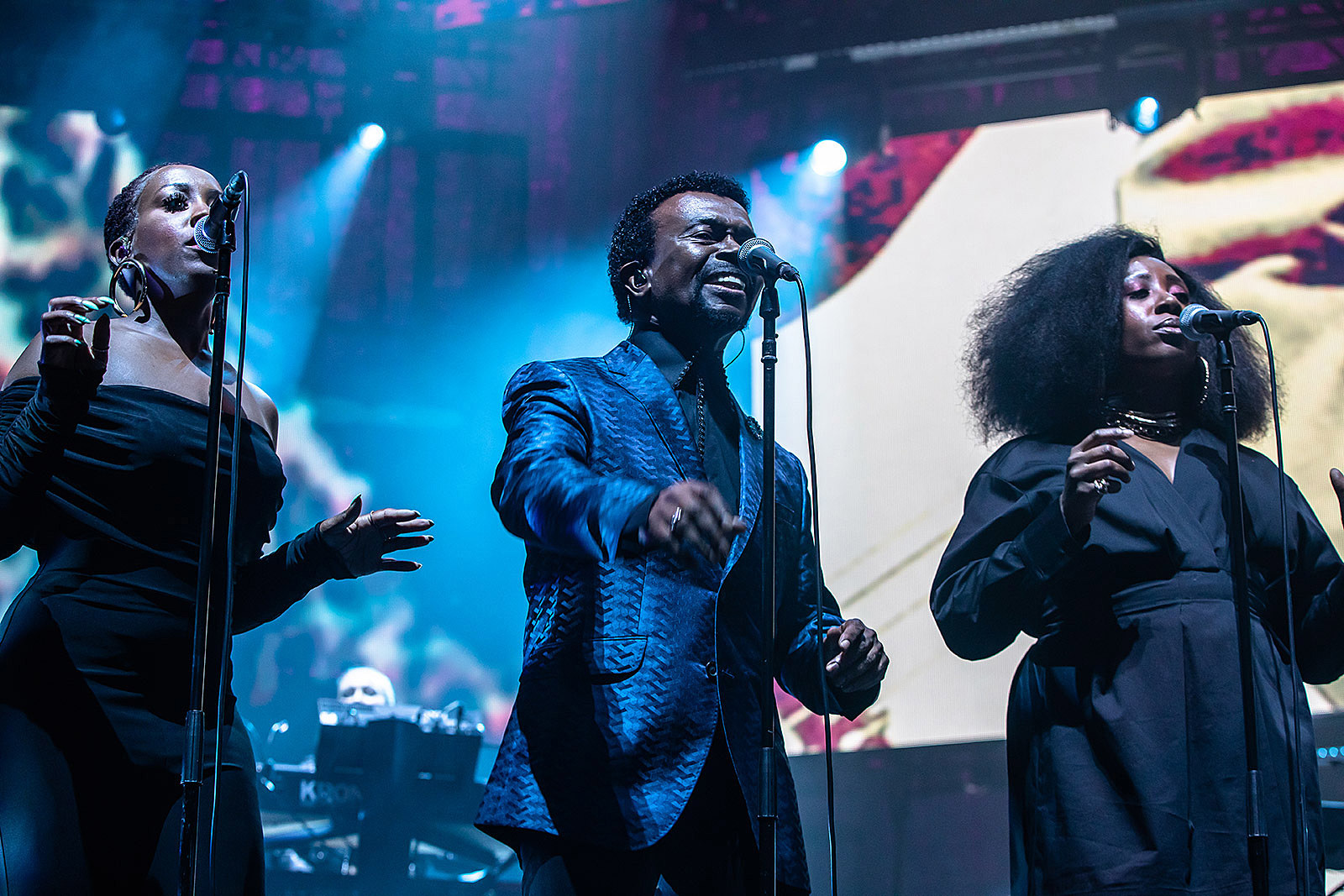 Roxy Music played Madison Square Garden w/ St Vincent (pics, setlist ...