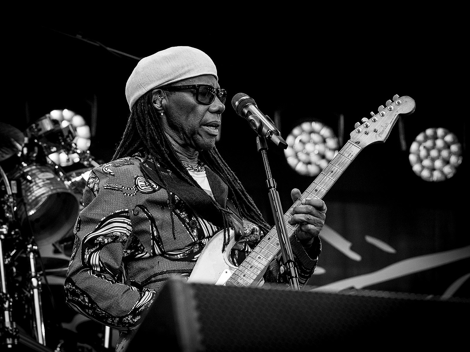 Foo Fighters, Paul McCartney, Rush & more paid tribute to Taylor ...