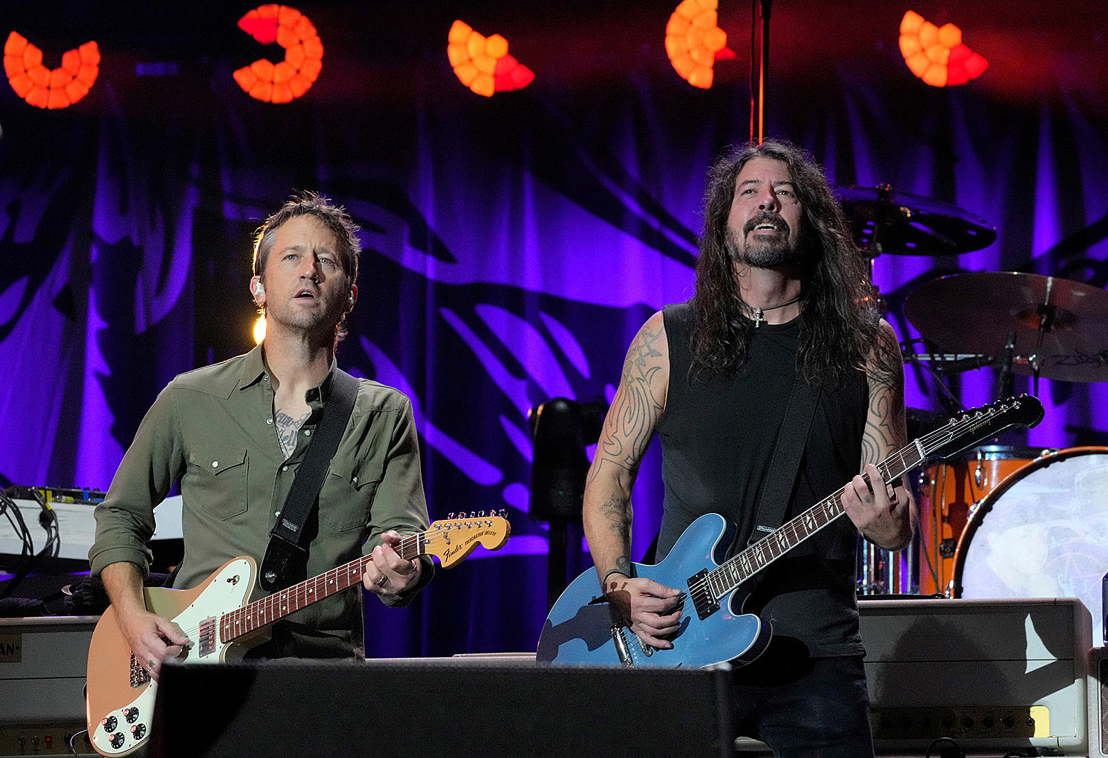 Foo Fighters, Paul McCartney, Rush & more paid tribute to Taylor ...