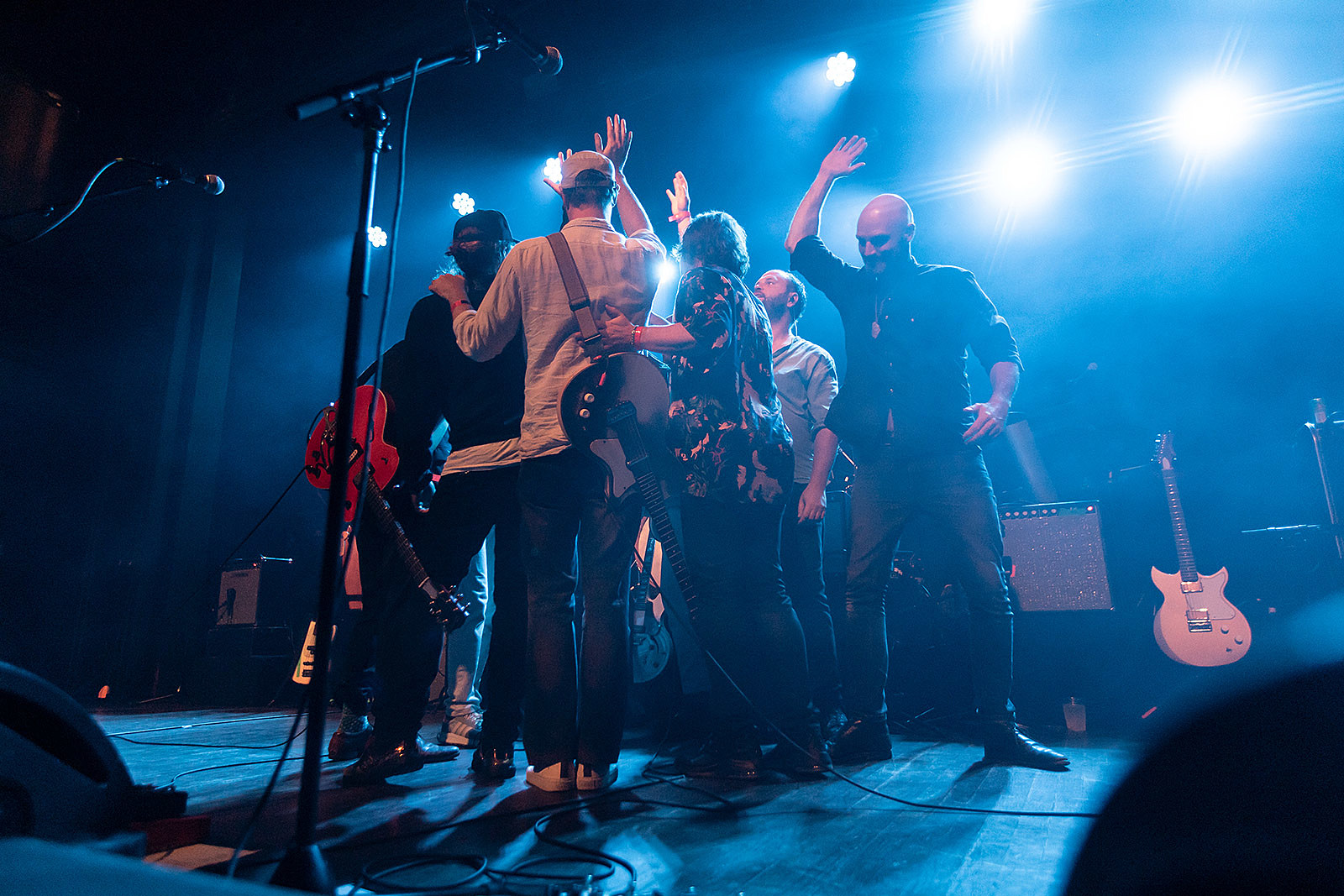 Broken Social Scene brought out Meryl Streep & Tracey Ullman in NYC to ...