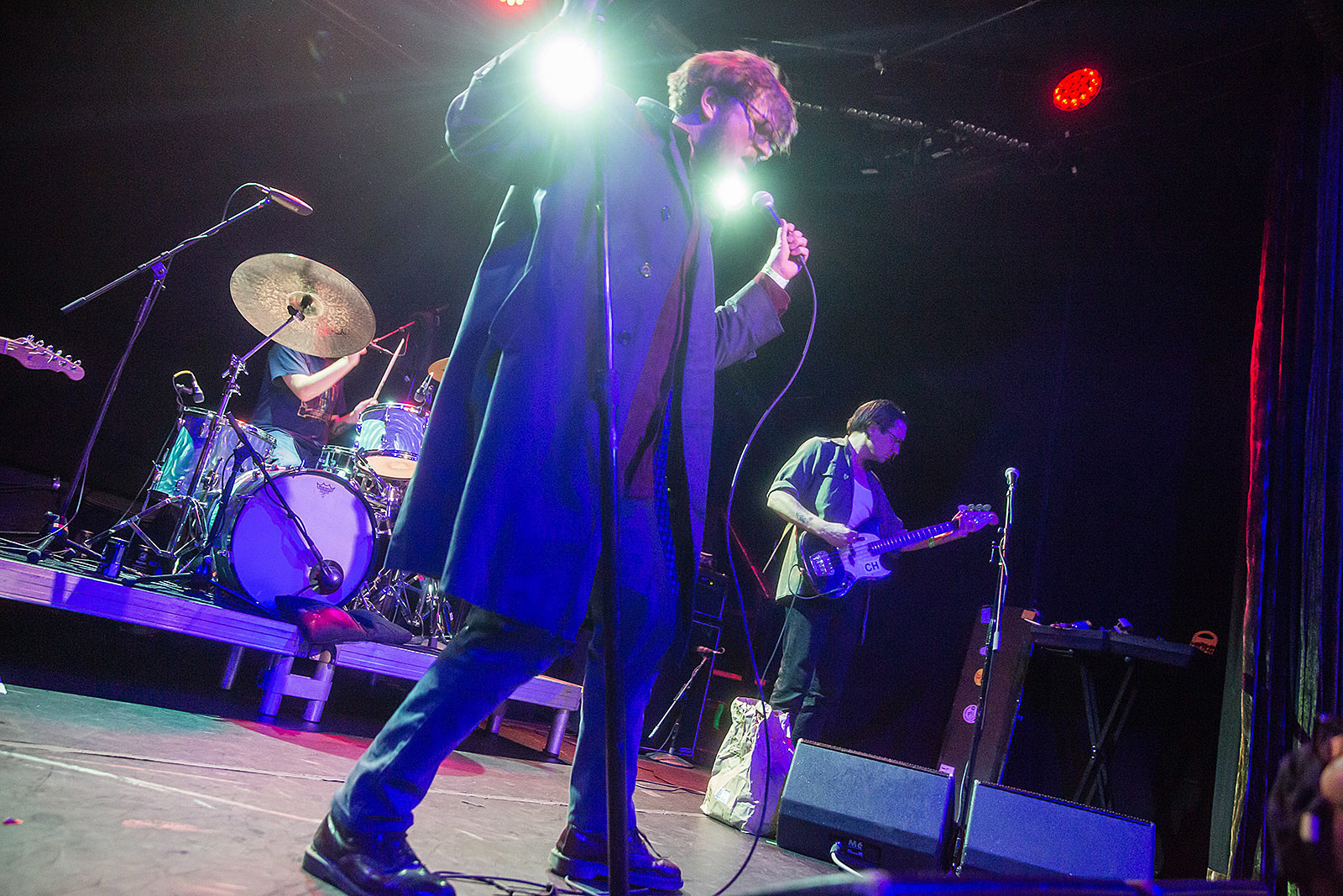 Yard Act & Gustaf played two NYC shows (Bowery Ballroom pics, setlist ...