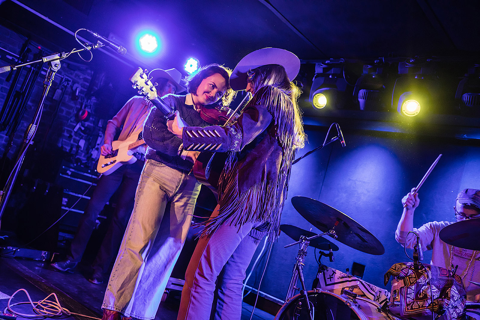 Kelsey Waldon played Mercury Lounge (pics, setlist)