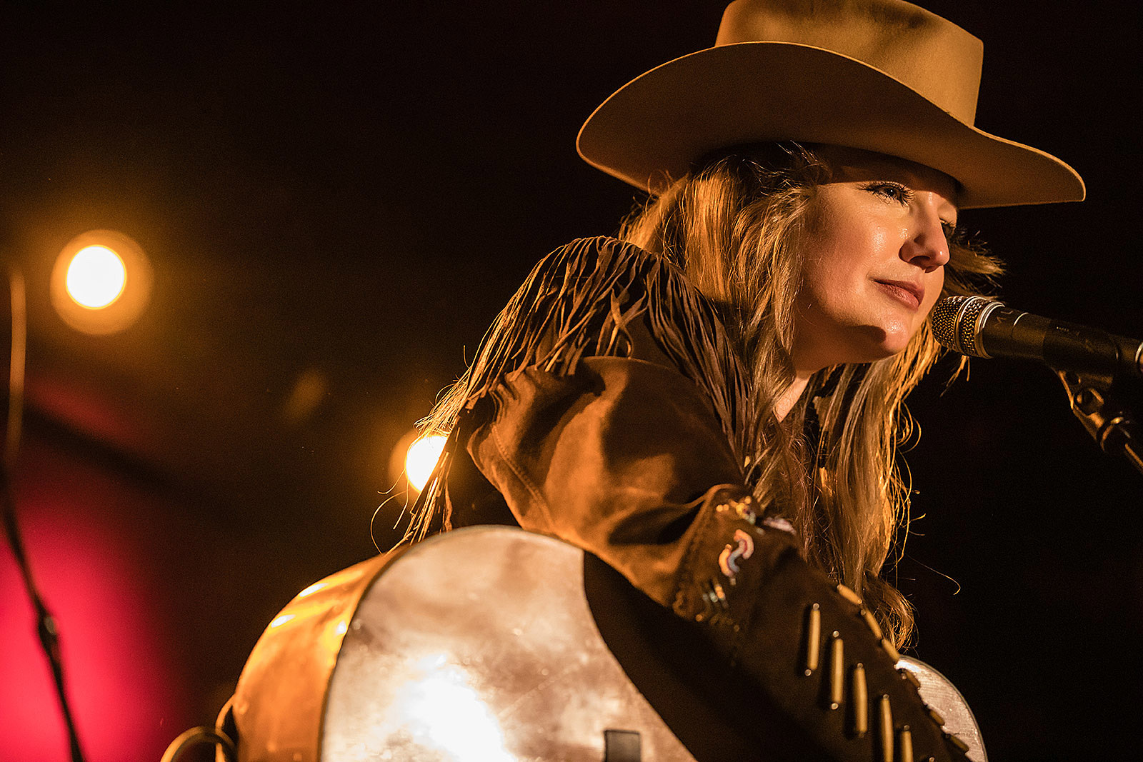 Kelsey Waldon played Mercury Lounge (pics, setlist)