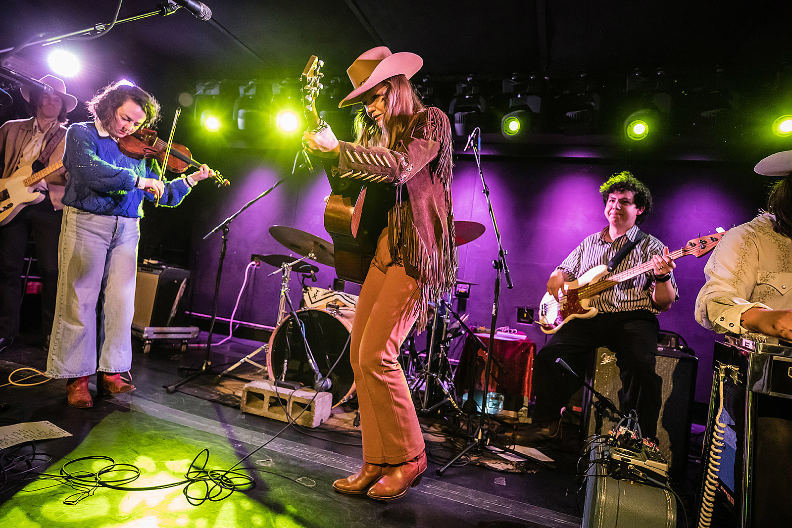 Kelsey Waldon played Mercury Lounge (pics, setlist)