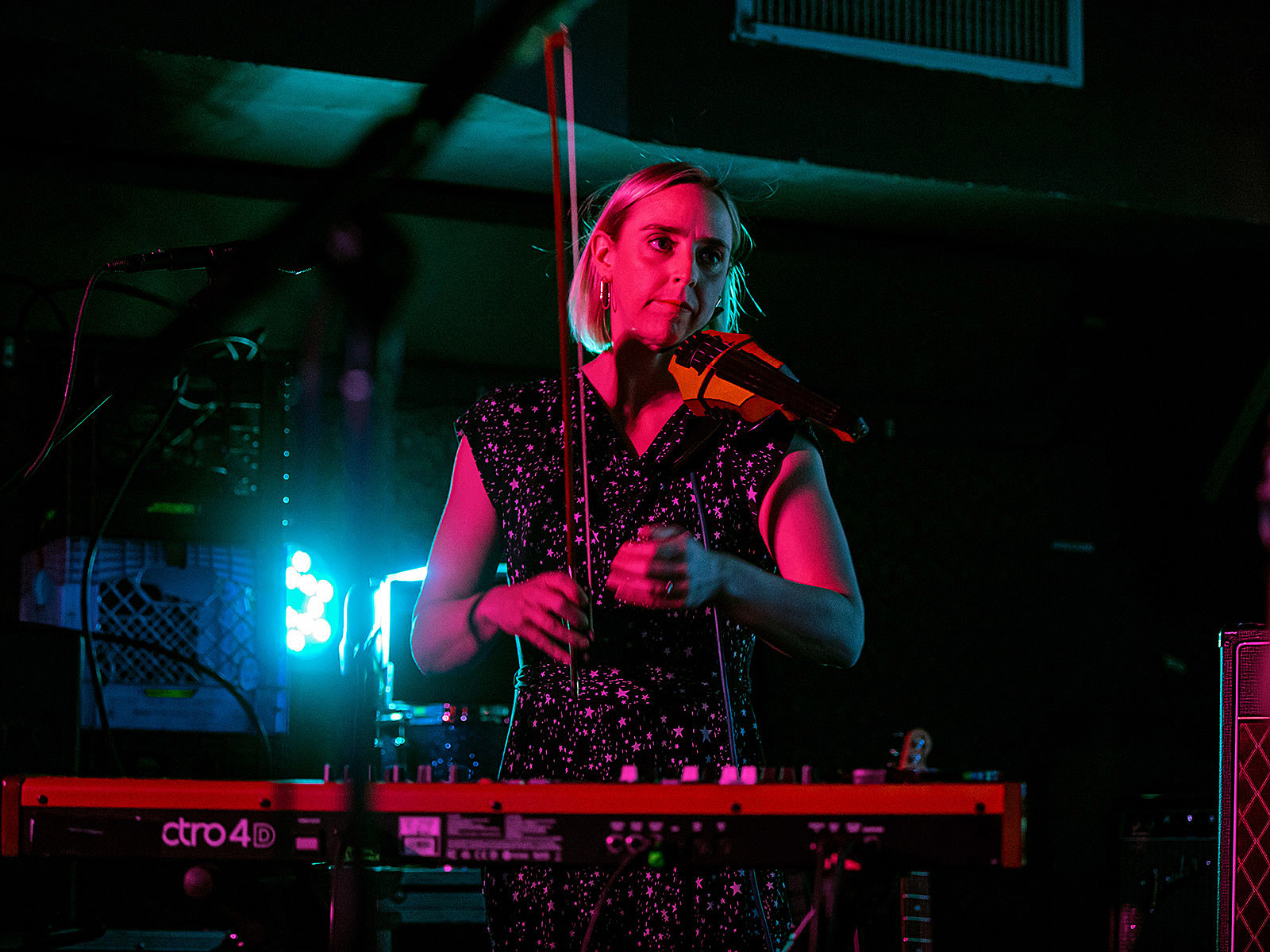 The Chills wrapped up their tour with Unwed Sailor at Baby's All Right ...