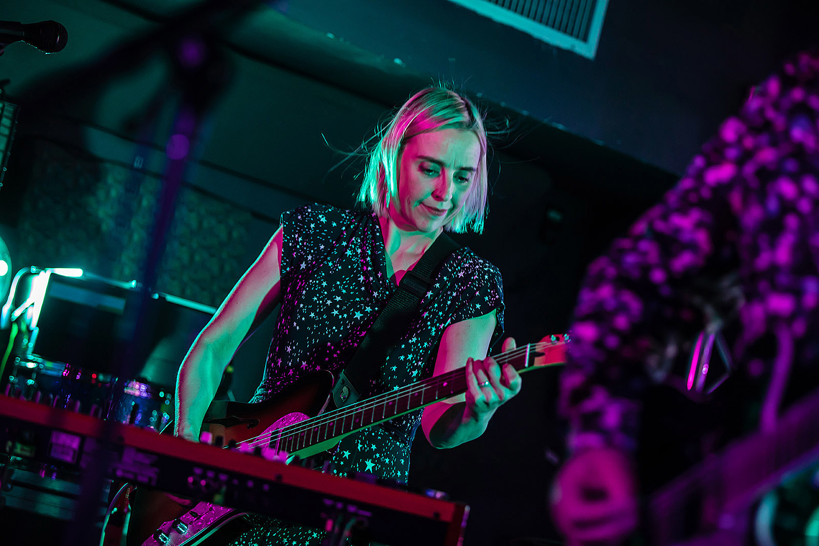The Chills wrapped up their tour with Unwed Sailor at Baby's All Right ...