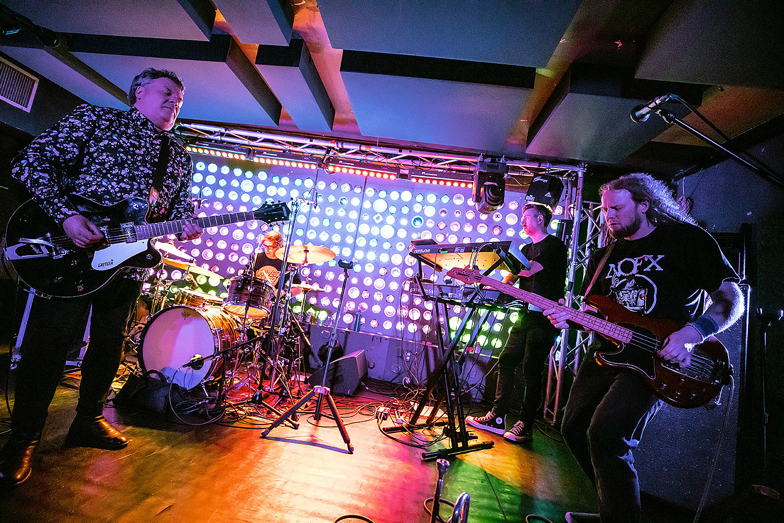 The Chills wrapped up their tour with Unwed Sailor at Baby's All Right ...
