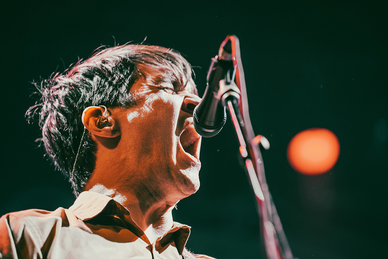 Tim Kasher talks devouring new music, Omaha scene, emo, new Cursive ...