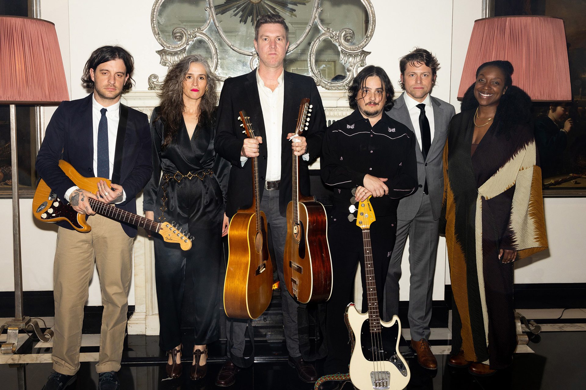 Hamilton Leithauser began his 2023 Cafe Carlyle residency (pics, setlist)