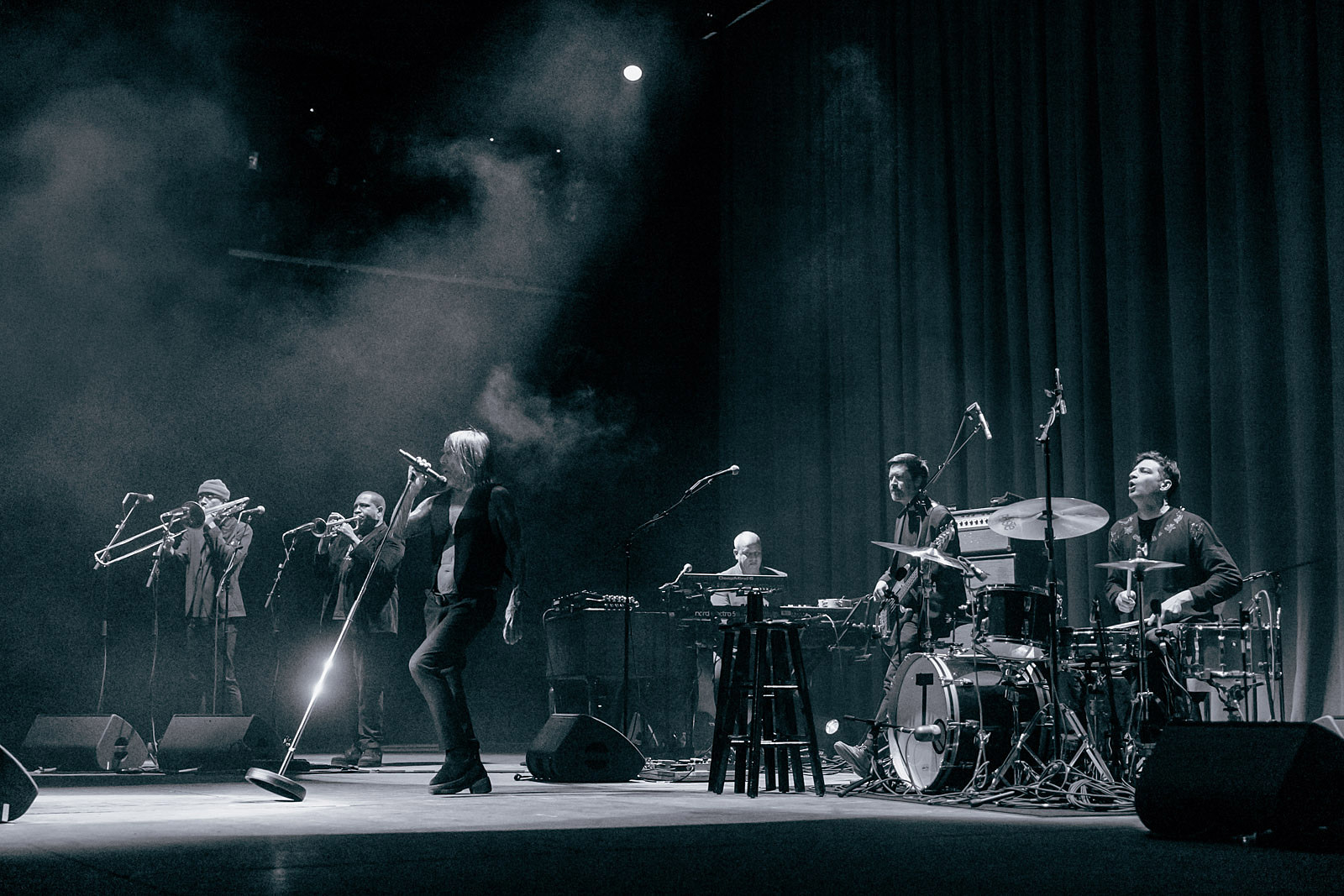 Iggy Pop played new Chicago venue The Salt Shed (pics, setlist, video)