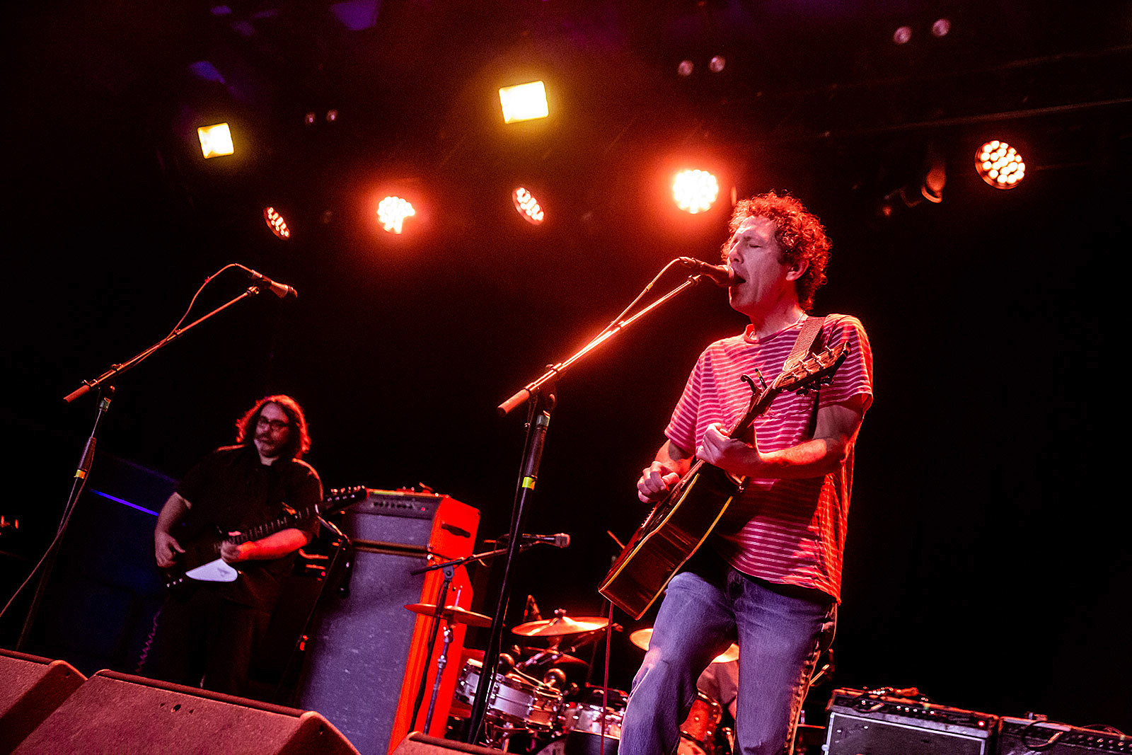 Watch Wilco join Yo La Tengo in Chicago for encore covers of Beatles ...