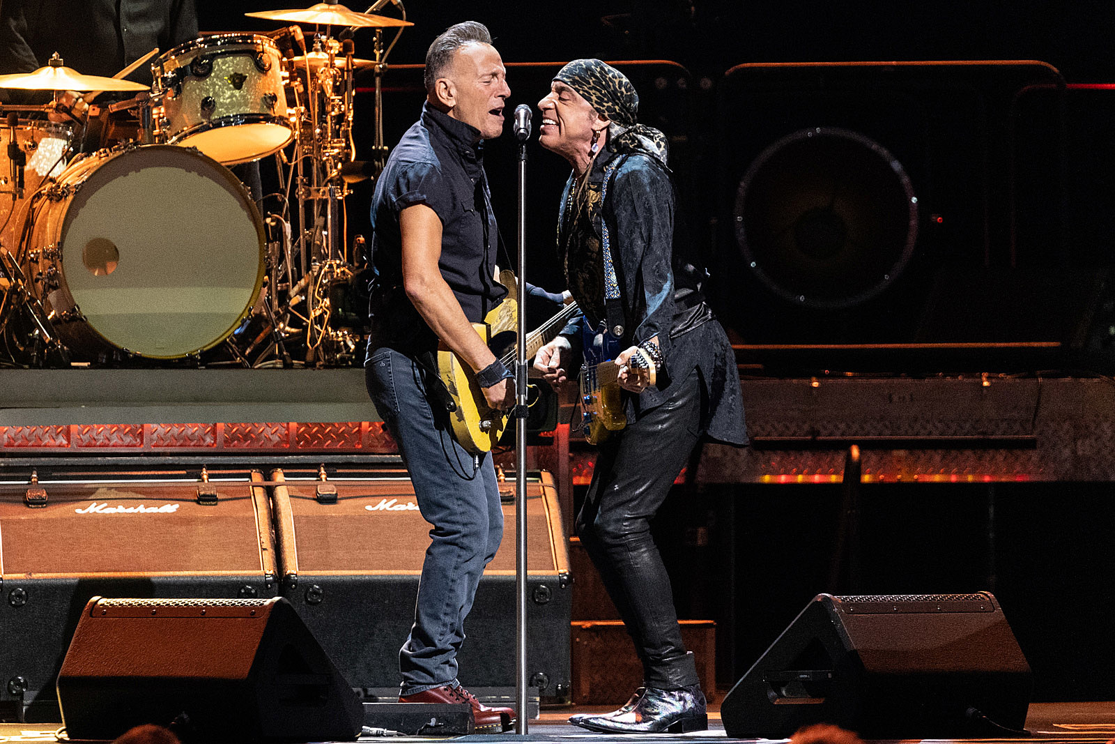 Bruce Springsteen & The E Street Band continued NYC run at Barclays ...