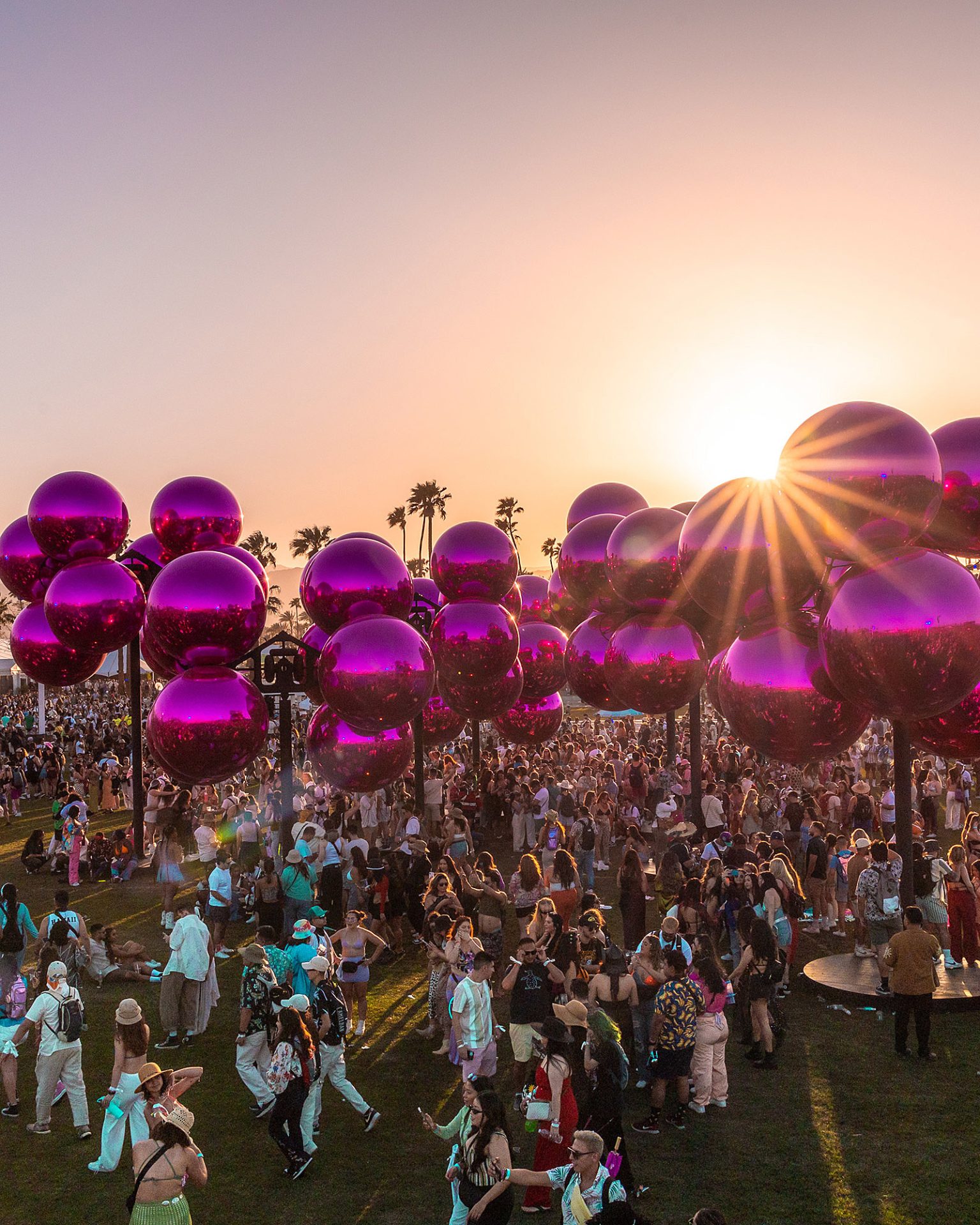 Coachella 2023 weekend 2 set times (Four Tet x Fred again.. x Skrillex ...