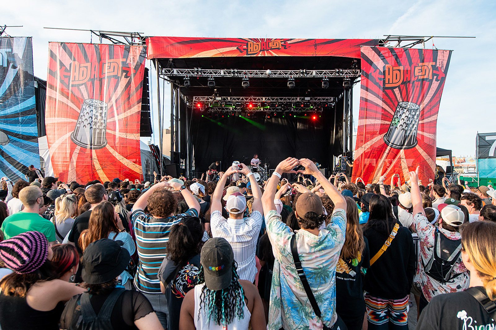 Adjacent Fest day 1 had Paramore, PUP, mosh pits on the beach, emo ...