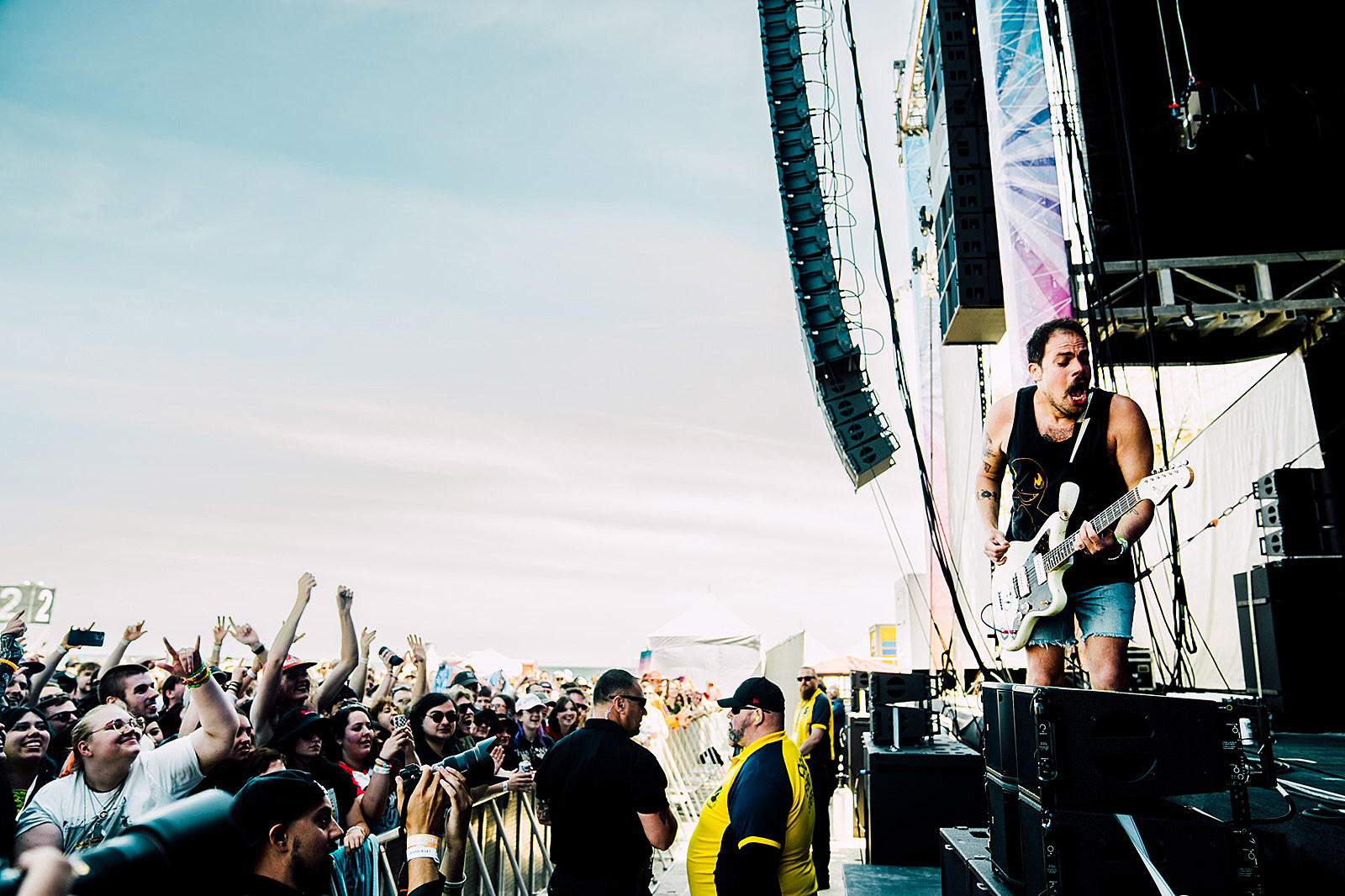 Adjacent Fest day 1 had Paramore, PUP, mosh pits on the beach, emo ...