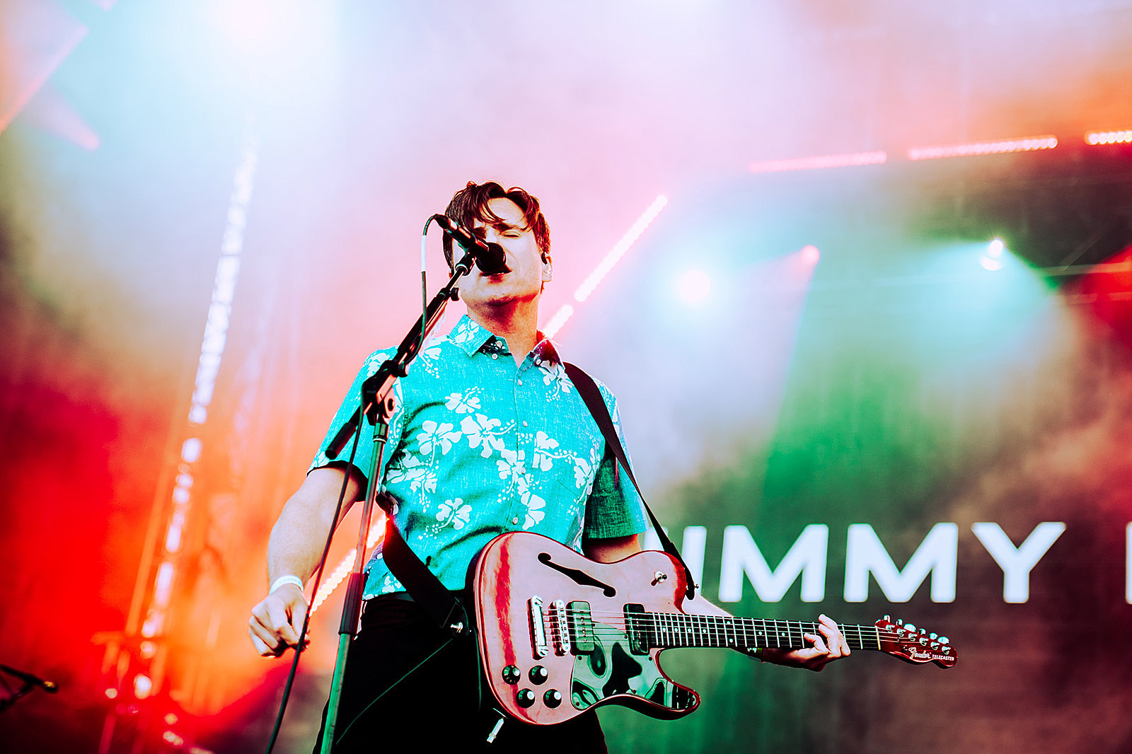 Adjacent Fest day 1 had Paramore, PUP, mosh pits on the beach, emo ...